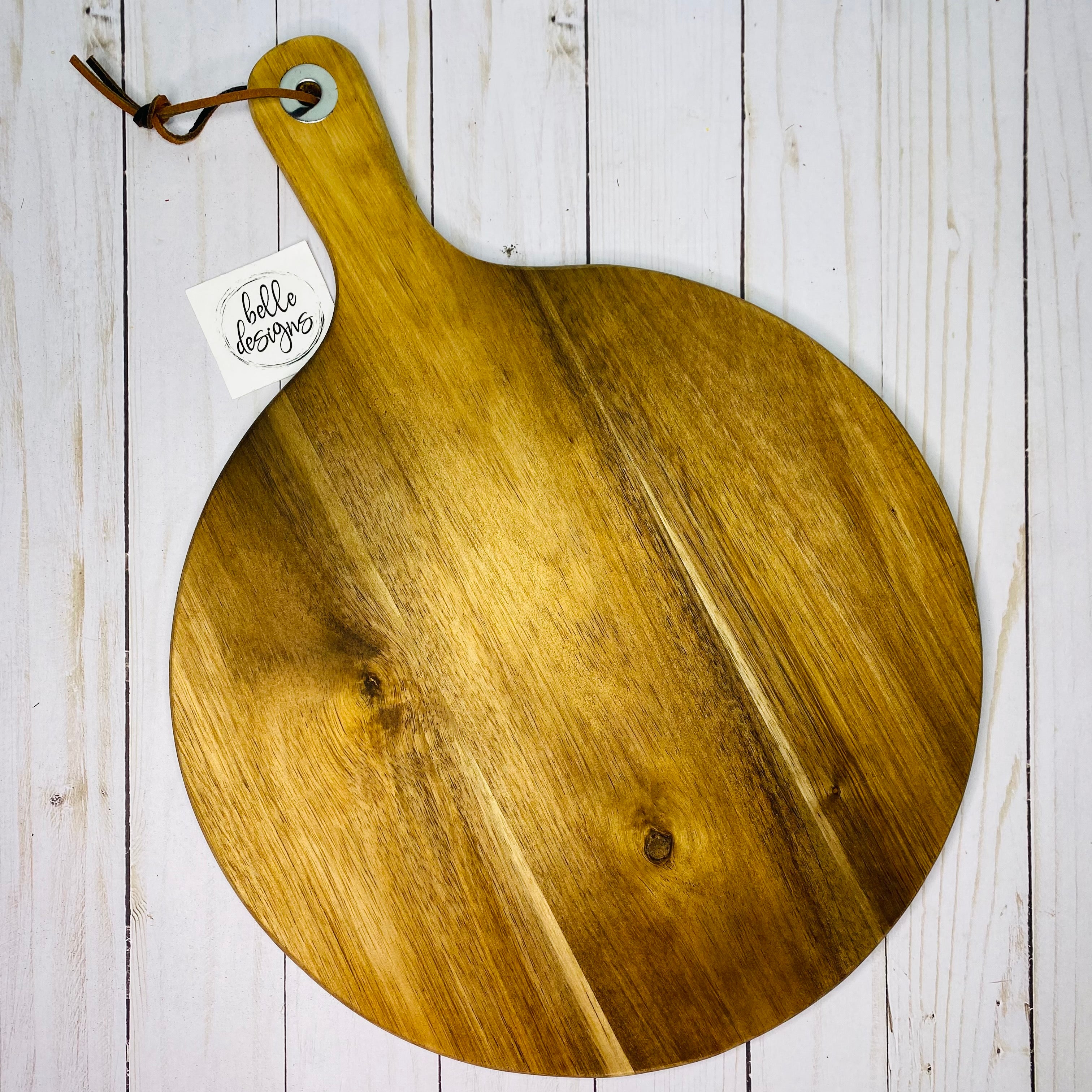 Round Acacia Board – Belle Designs Co.